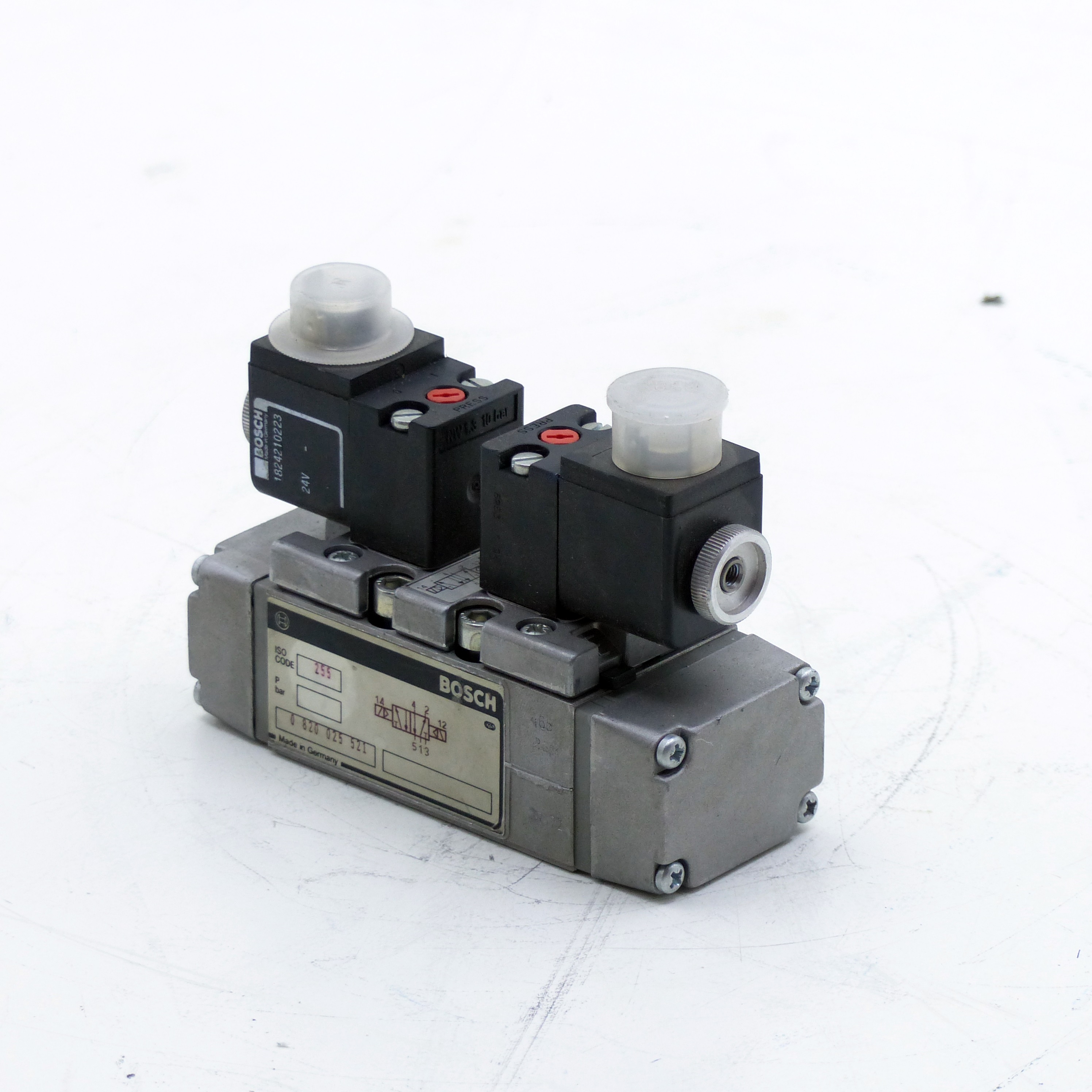 Maschinenteil24 | 5/2 Wegeventil | online kaufen